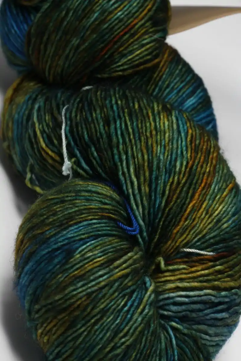 Tosh Light | Shire (301) | Fabulous Yarn